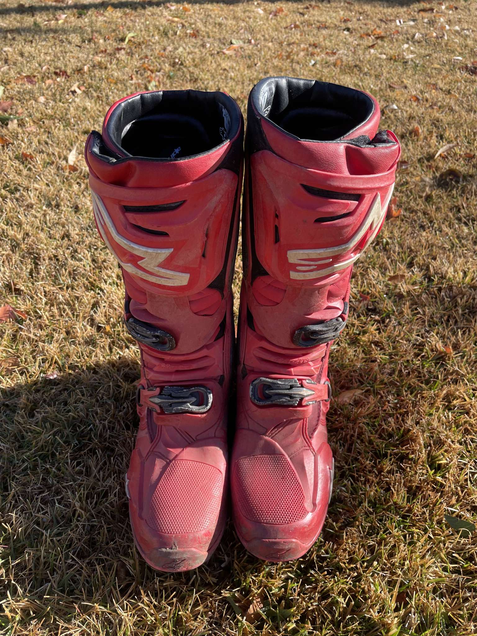 Alpinestars Tech 7 Or Tech 10? Which Should You Choose? – Keefer, Inc ...